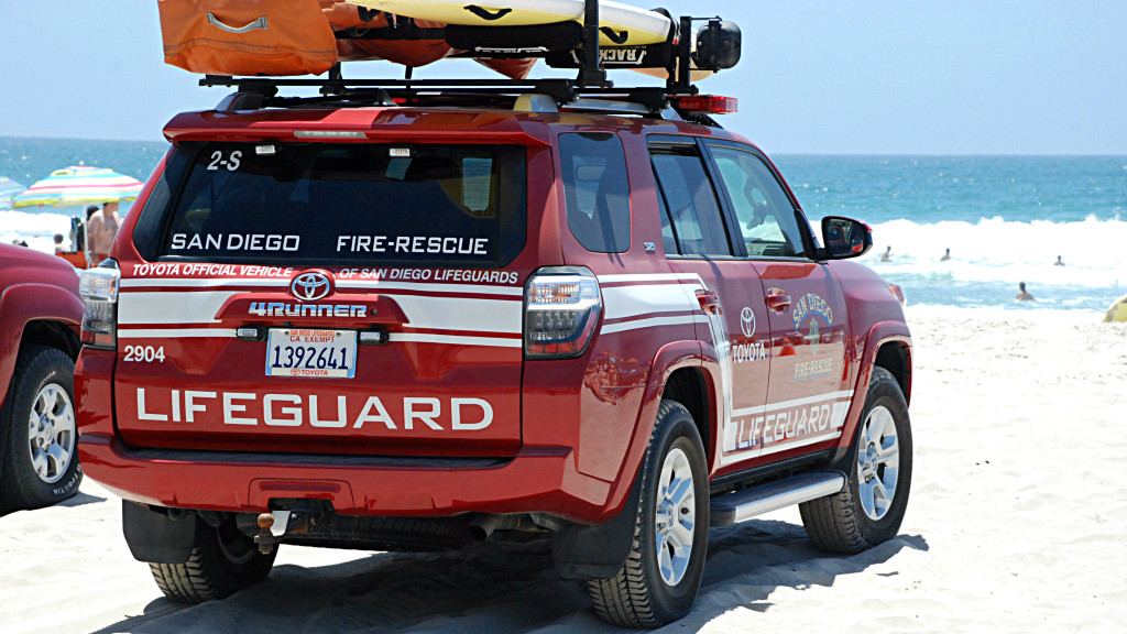 San Diego Lifeguards Considering Seceding from Fire-Rescue Department ...