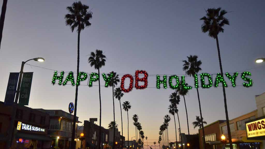 Newlyweds Take the Cake at OB Holiday Parade - Times of San Diego