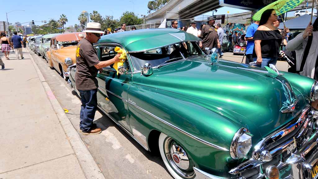 Thousands Pay Tribute to 'Chunky' Sanchez on Chicano Park Day