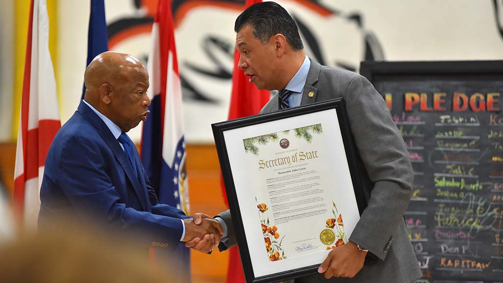 Civil Rights Icon at Morse: John Lewis Exhorts Students to 'Never Give ...