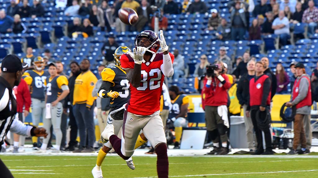 Photos: Fleet Swamps San Antonio Commanders 31-11 - Times of San Diego