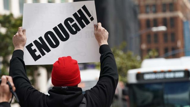 Hundreds at Downtown 'Freedom Rally' Honk, Chant for State to 'Open Up ...