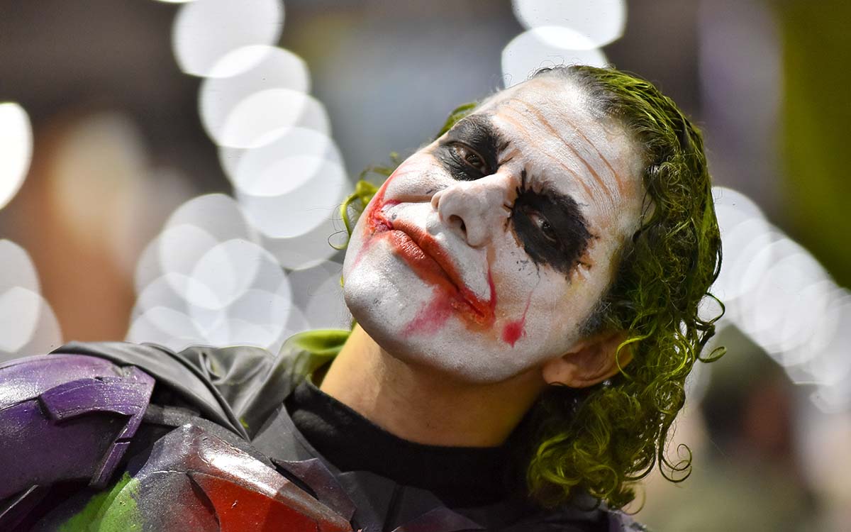 Who on Day 2 Was Comic-Con's Craziest Cosplayer? Maybe You! See Our ...