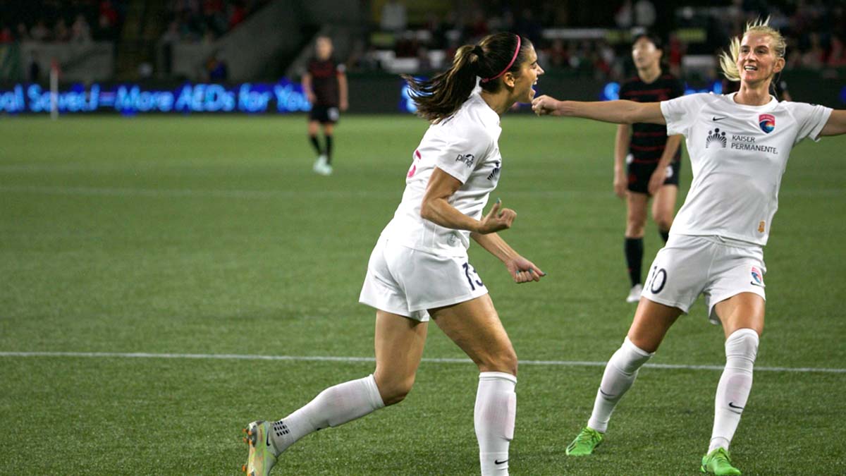 Wave Back in NWSL First Place After Blanking Thorns 2-0 in Tough ...