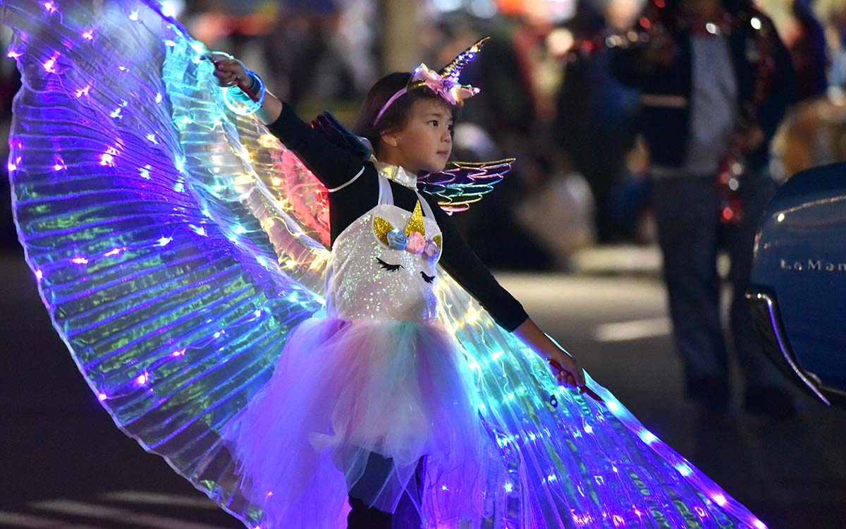 Still Crazy After All These Years: OB's Wacky and Wonderful Holiday ...