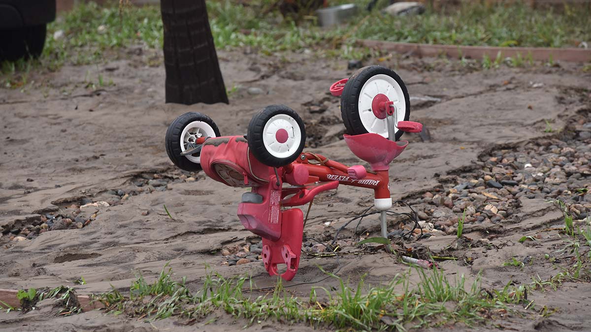 Clean-Up Crews Clear Debris and Mud from San Diego Streets Ahead of ...