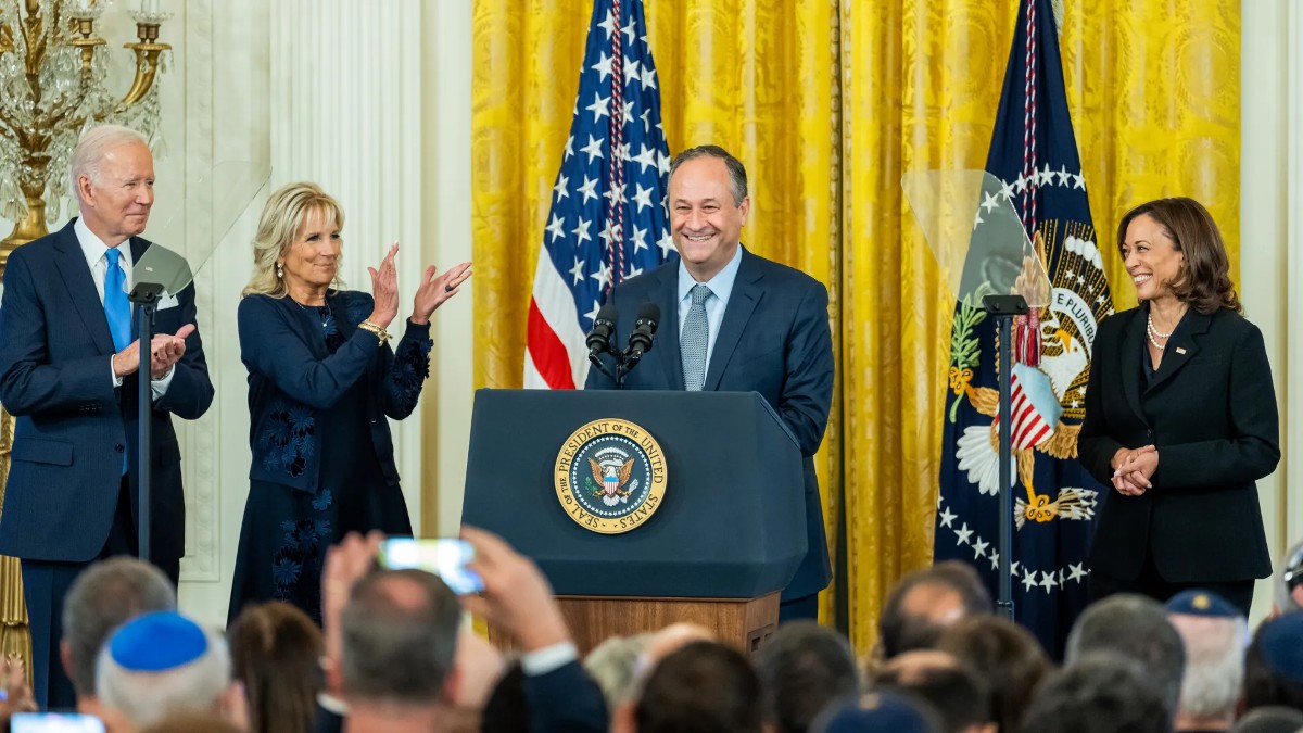 Brooklyn-Born, LA Lawyer Doug Emhoff Could Be America's First 'First ...