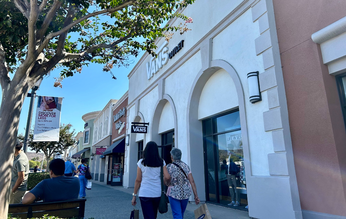 Las Americas Premium Outlets Soon Home to a Dozen New Shopping, Eating ...