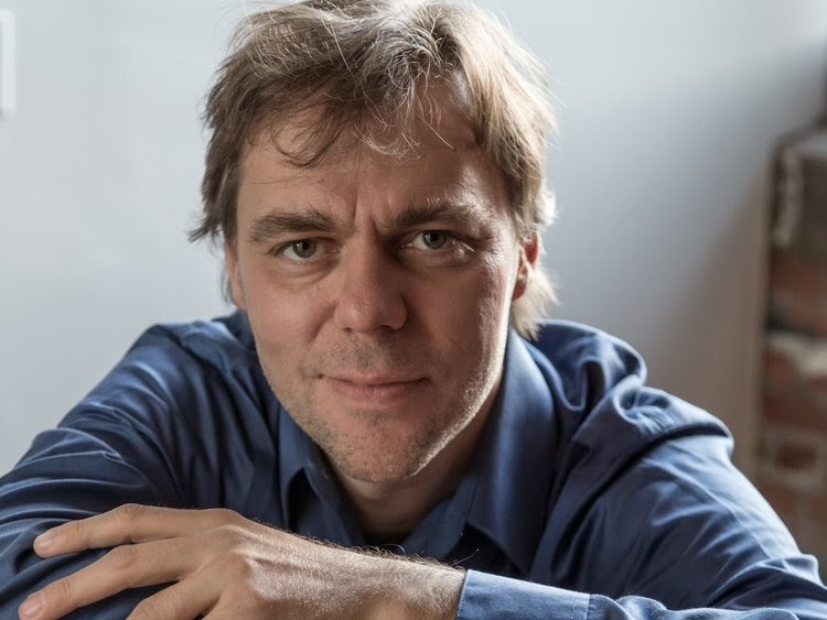 Lithuanian Pianist Andrius Zlabys Evokes Voyager Probes' Eternal ...