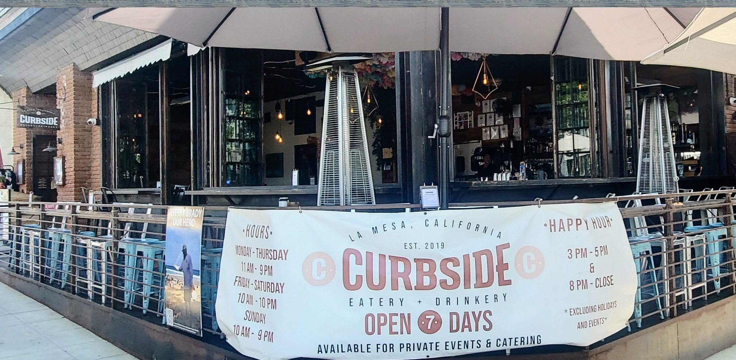 Curbside Eatery + Drinkery pays homage to owner’s mother